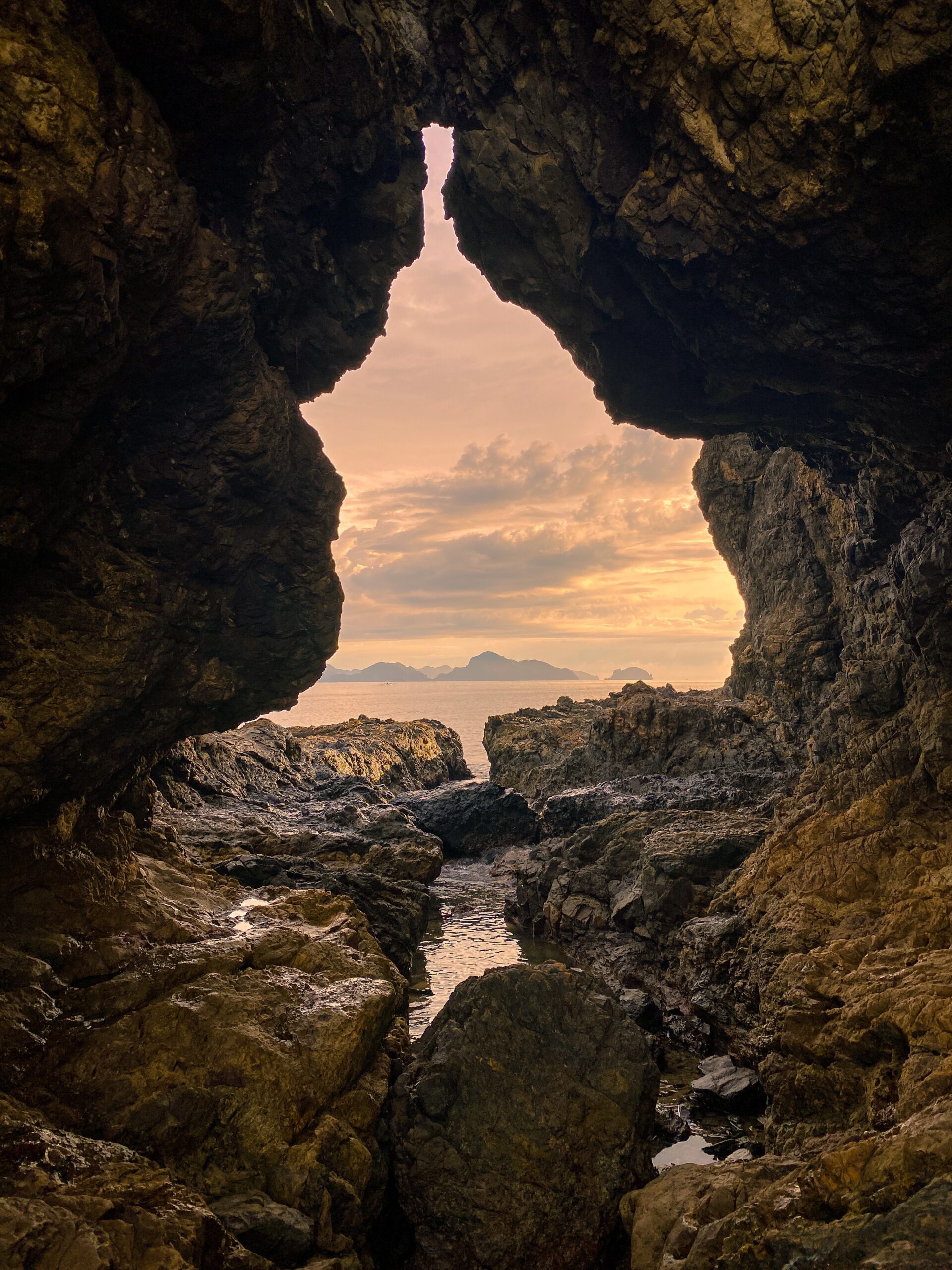 Ultimate El Nido Travel Guide | Best Tours & Beaches (2024)