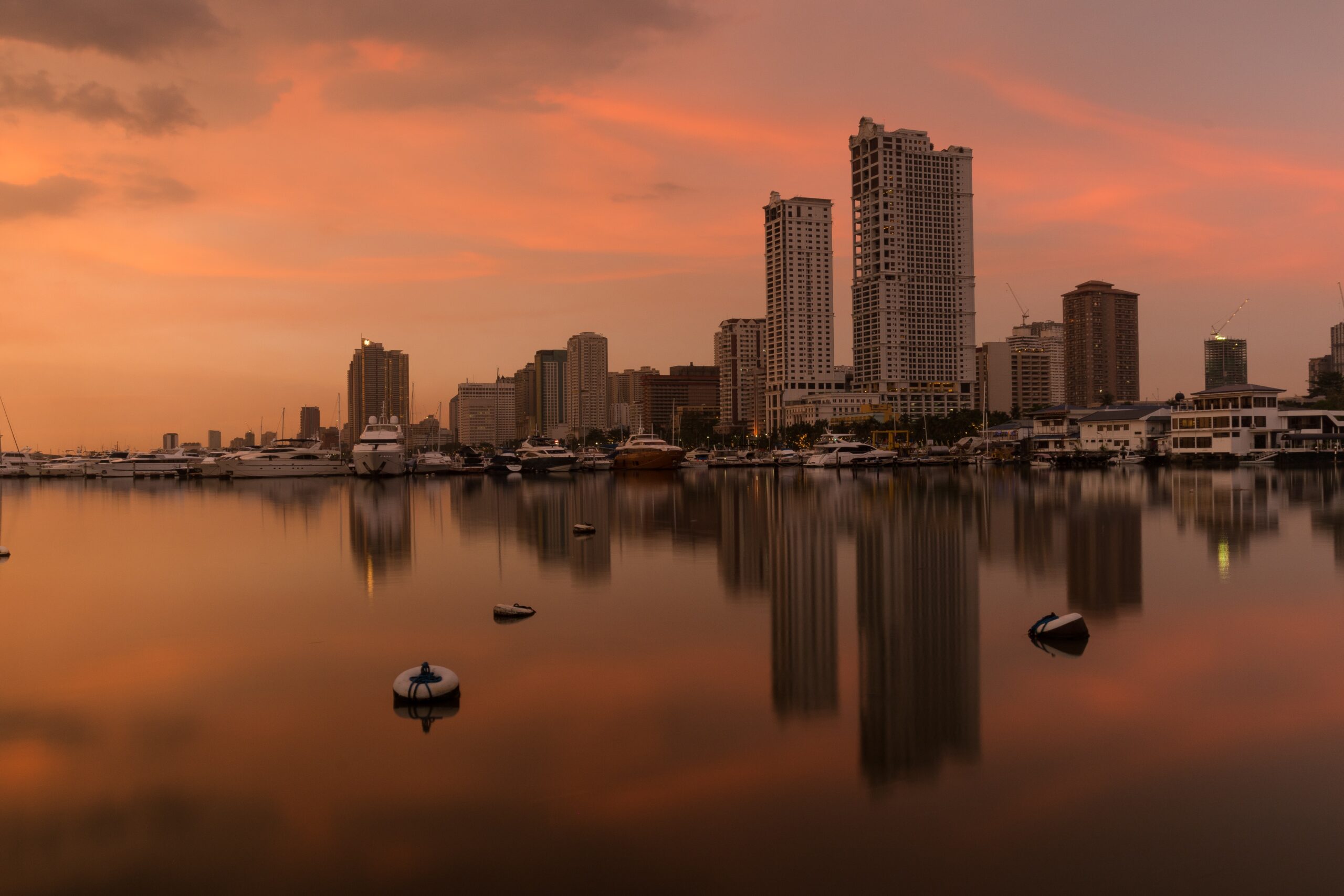 Ultimate Manila Travel Guide | 7 Best Places & Things to Do