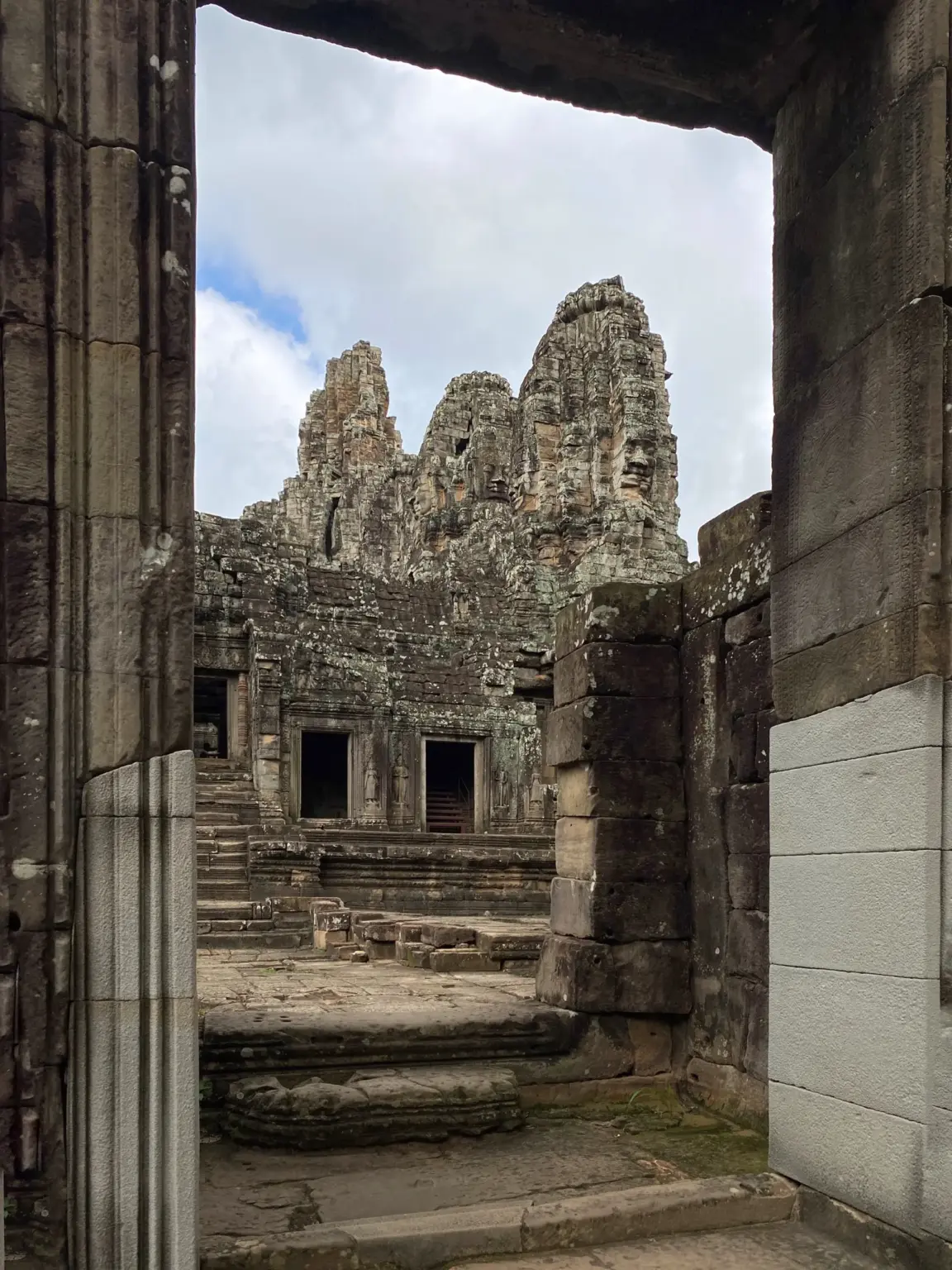 25 Bayon Temple Facts | Meanings, History & Symbolism
