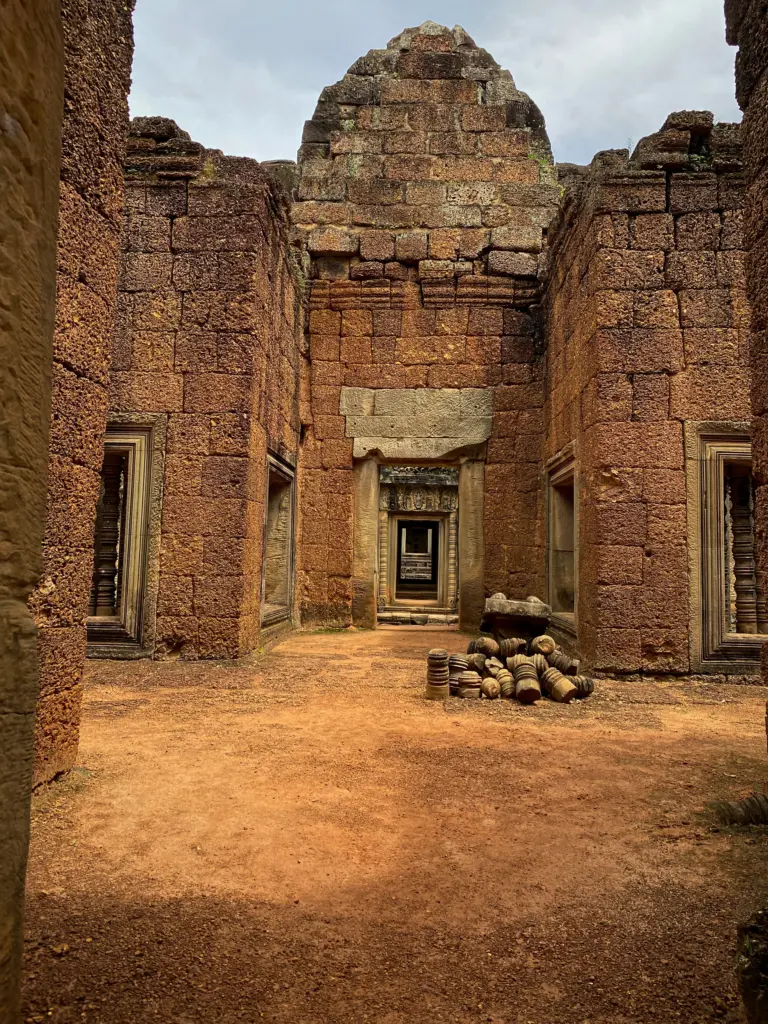 3 Day Angkor Cycling Tour (Self-Guided · Maps · E-Bike)