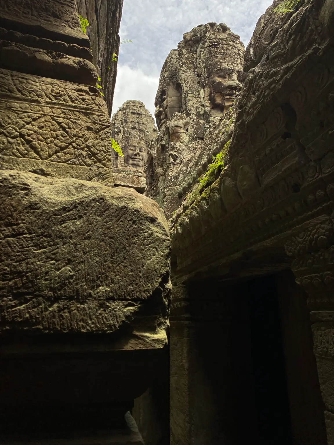 25 Bayon Temple Facts | Meanings, History & Symbolism