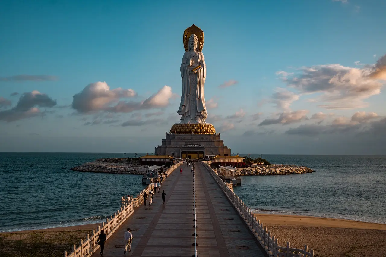 13 Wonderful Things to Do in Sanya | Ultimate Travel Guide