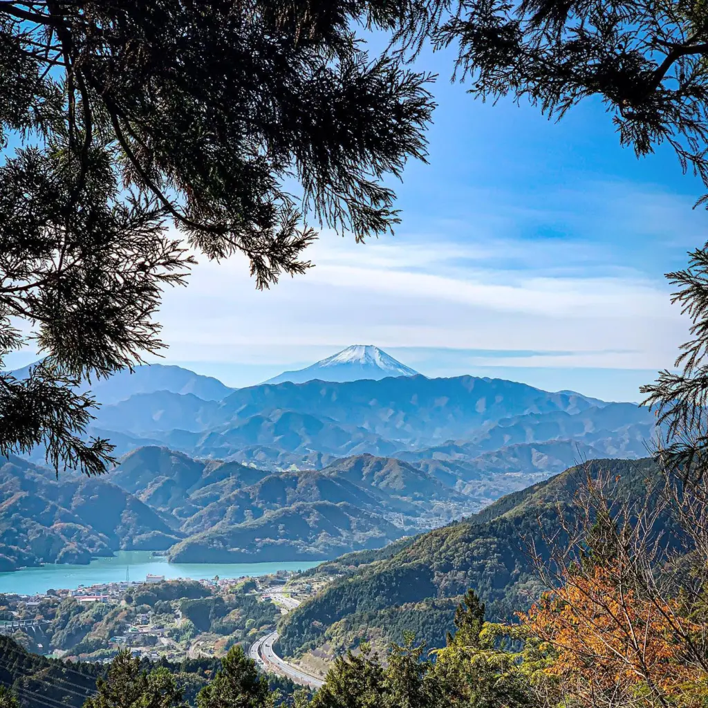 Mt. Takao to Mt. Jinba Hiking Guide | Autumn Hike from Tokyo