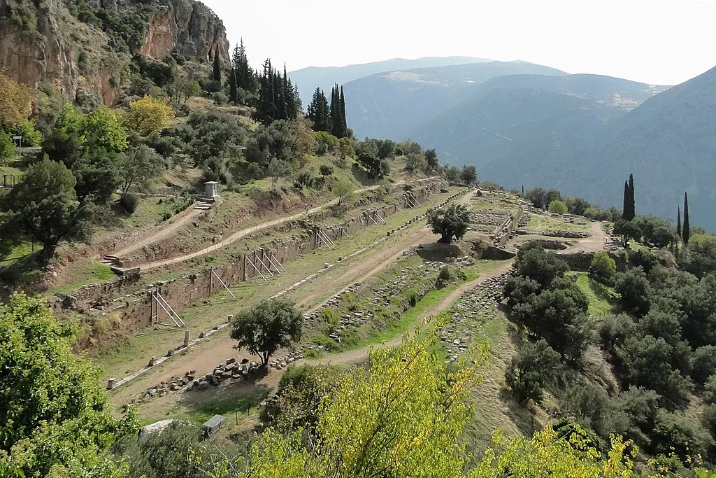 13 Incredible Things to Do in Delphi, Greece