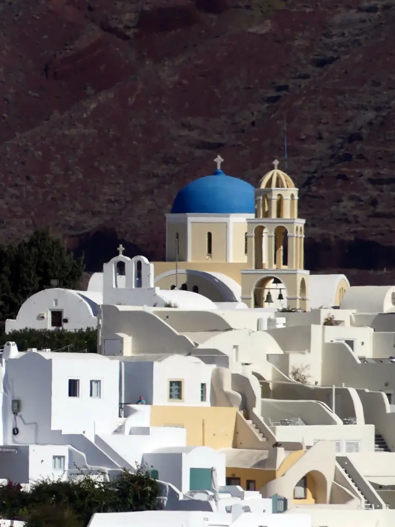 15 Amazing Things to Do in Fira | The Capital of Santorini