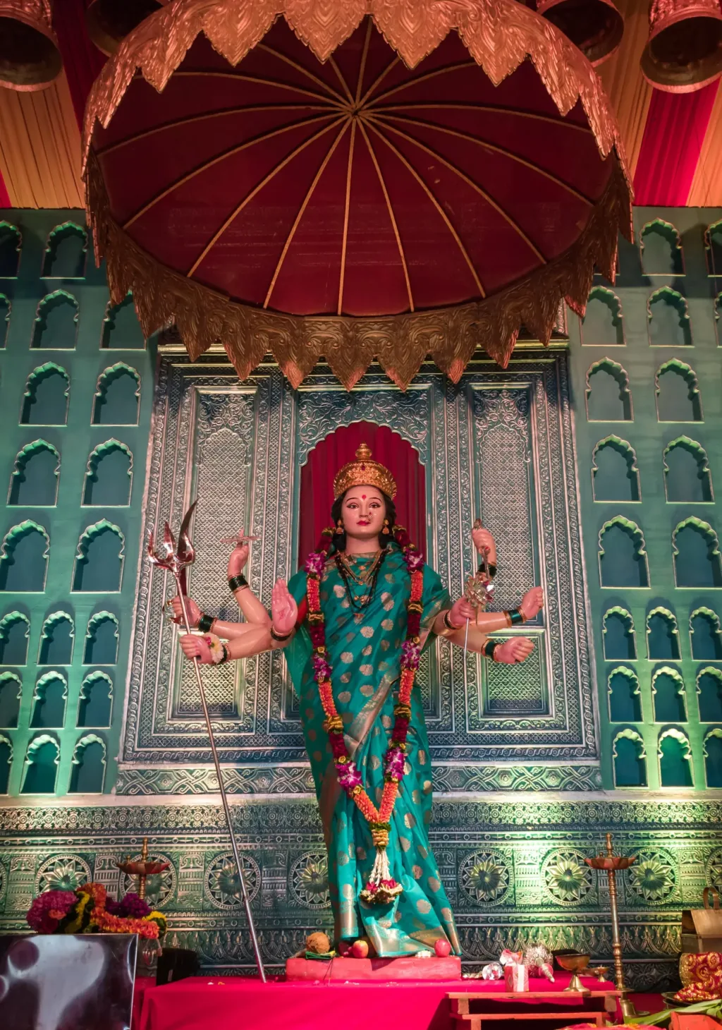 Sri Yantra Meaning | All You Need to Know (Sacred Geometry)